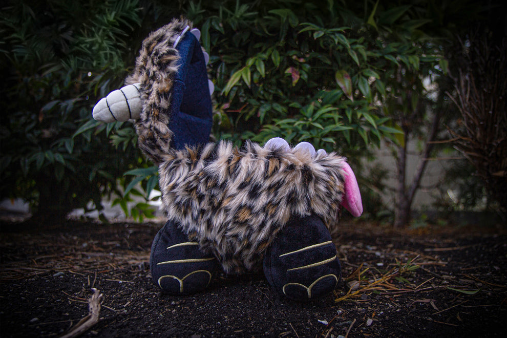 Don't Starve: Calico Chester Plush Replica V2.0 – Klei Merch Shop